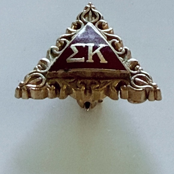 Jewelry | Vintage Sigma Kappa Badge 1992 | Poshmark